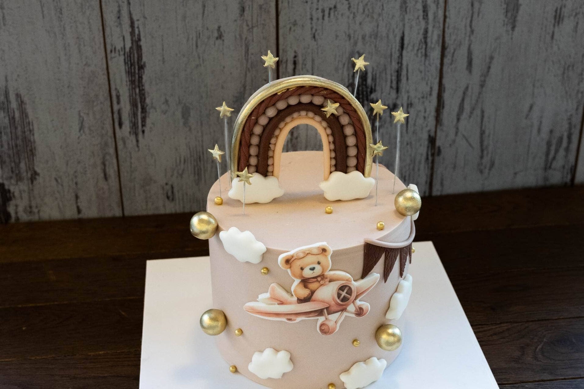 Uçan Ayıcık Özel Pasta — Liva Pastacılık