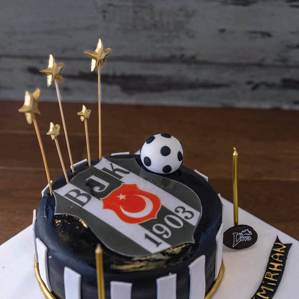 Beşiktaşlı Özel Pasta — Liva Pastacılık